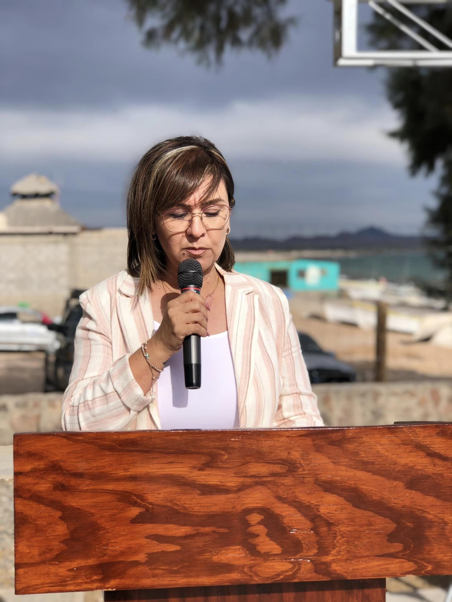 ENCABEZA ALCALDESA JANETH MAZÓN CONMEMORACIÓN DEL 81 ANIVERSARIO DEL ...