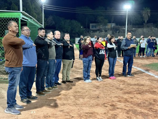 INAUGURA ALCALDESA JANETH GARCÍA LIGA DE SLOWPITCH “AZUCENA ORTEGA ...